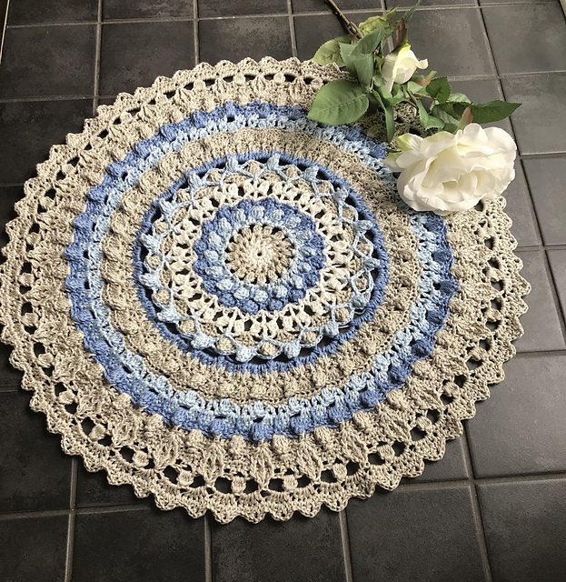 Ravelry: May Mandala /Spring Pop Mandala pattern by Virkvinga - Anna