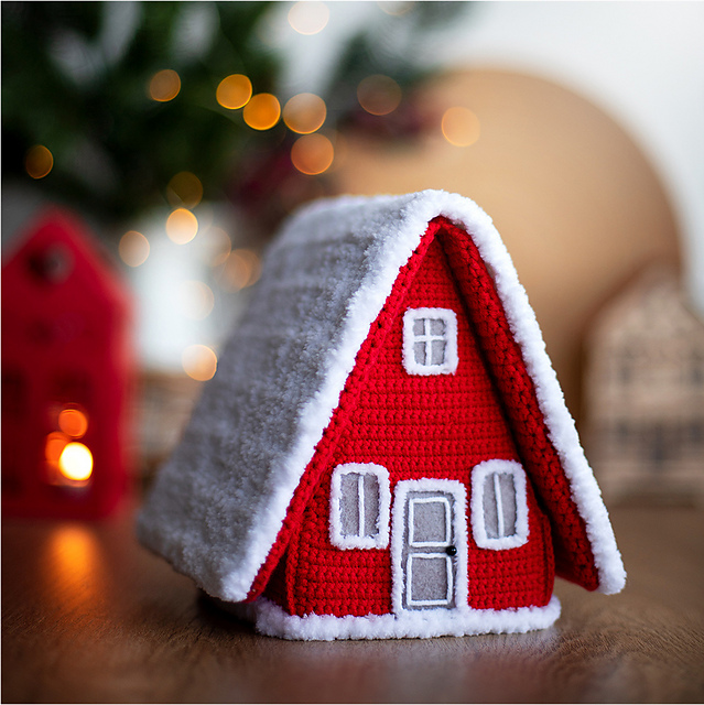 Ravelry: Scandinavian house pattern by Elena Dorogina