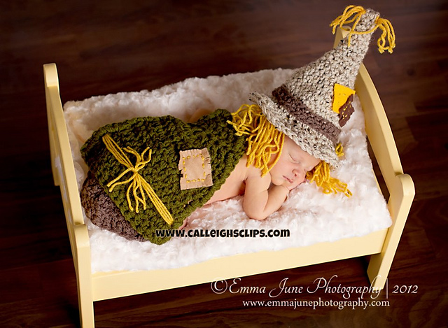 Ravelry: Patches the Scarecrow - Cuddle Cape Set pattern by Elisabeth ...