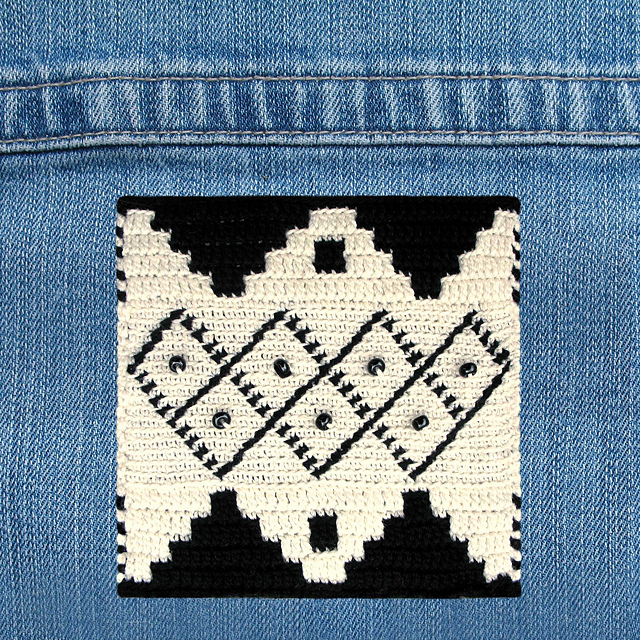 Ravelry: Mosaic Beaded Diamonds pattern by Elizabeth Ragsdale