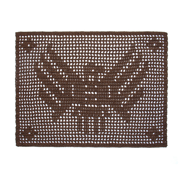 Ravelry: Fearless Feathers Table Mat pattern by Elizabeth Ragsdale