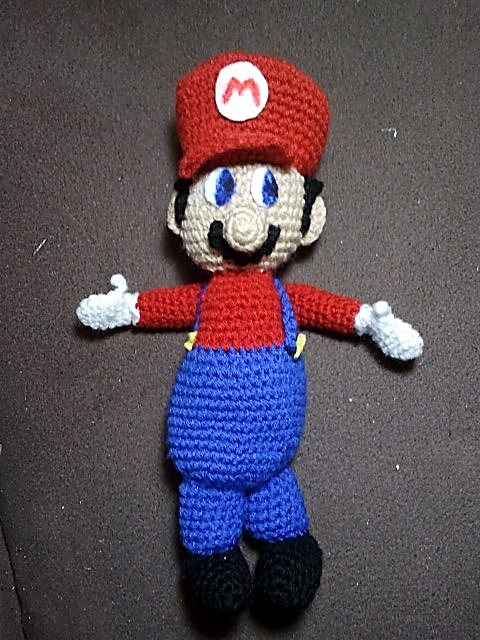 Ravelry: ElkeTeeuwen's Mario Plushie