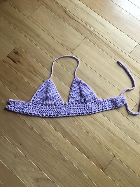 Ravelry: Summer Bikini/Bra top pattern by Ellie Iris