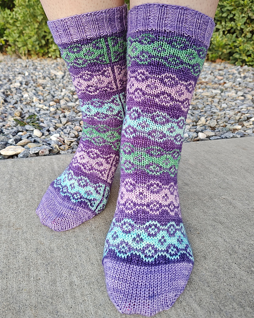 Ravelry: Flawless Flowerbeds pattern by Jennifer Beaulieu