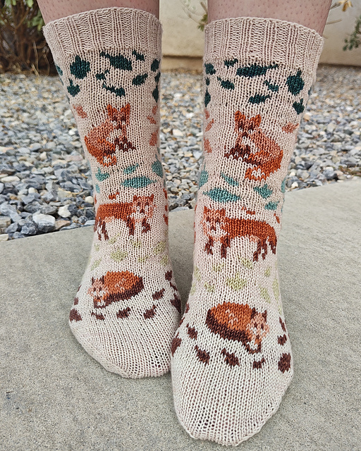 Ravelry: Falling for Foxes pattern by Jennifer Beaulieu