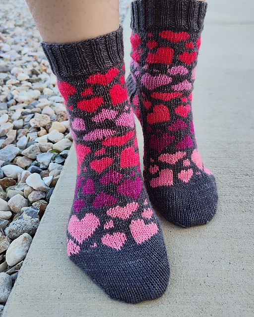 Ravelry: Heartsplosion pattern by Jennifer Beaulieu