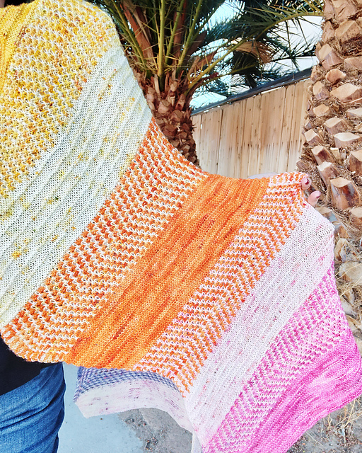 Ravelry: Crest and Fall pattern by Jennifer Beaulieu