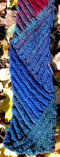 Ravelry: Multi-directional Ribbed Scarf pattern by Dragon Wing Arts