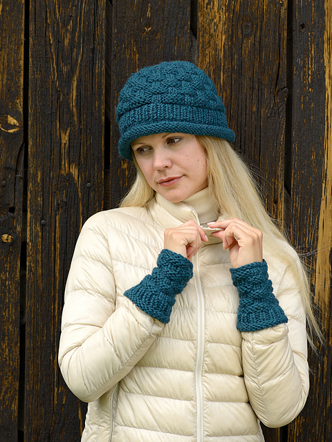 Ravelry: Moira pattern by Elsebeth Lavold