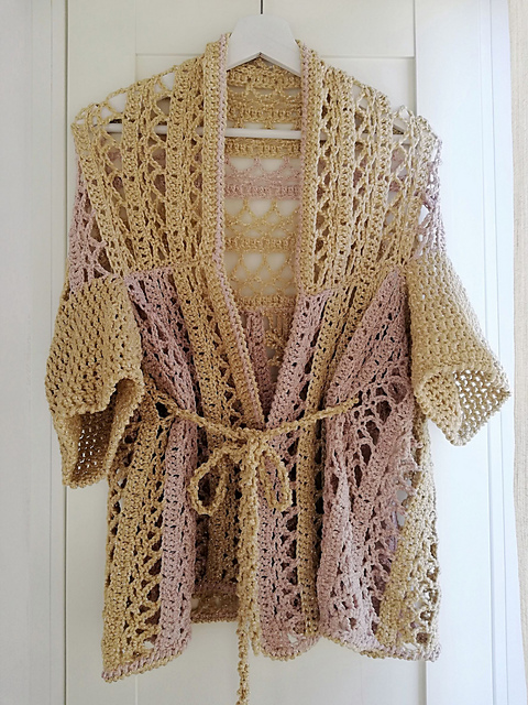 Ravelry: Kimono Akira pattern by Eva Mota