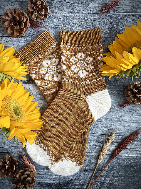 Ravelry: Hélianthe pattern by Elyse D'Amours Designs