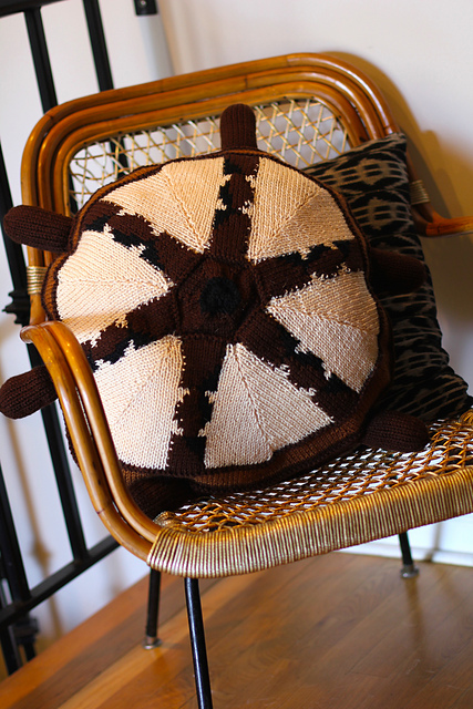 Ravelry: The Admiralty pattern by Emily Ringelman