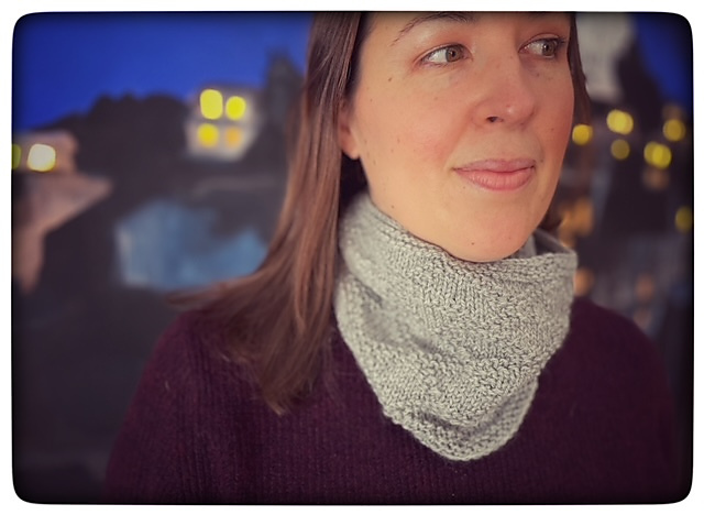 Ravelry: Diamond Brocade Neck Warmer pattern by Emily Ann Miller
