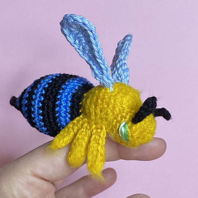 Ravelry: Bubbles the Blue Banded Bee pattern by Emma McFarlane