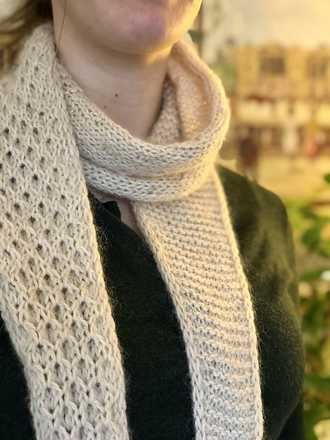 Ravelry: Saint Clair Scarf pattern by Emma Welch