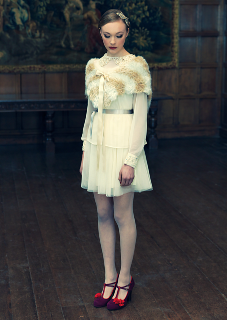 Ravelry: Alikia pattern by Louisa Harding