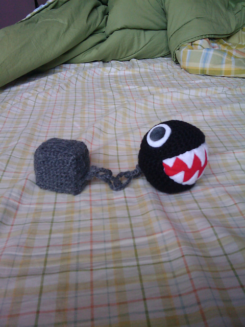 Ravelry: Super Mario Bros Chain Chomp pattern by Linda Potts