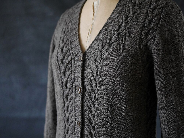 Ravelry: Herringweave pattern by Anne Hanson