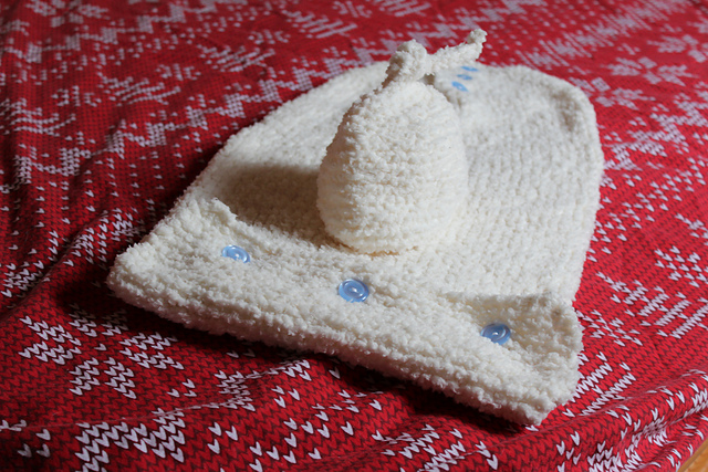 Ravelry: Sleepy Baby Snuggly Set pattern by Emma Sadler