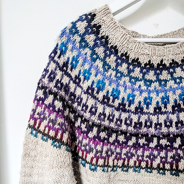 Ravelry: Gridlove pattern by Espace Tricot