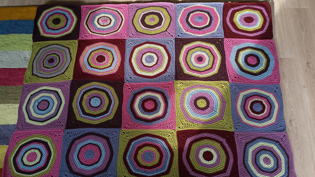 Ravelry: Esss' Kandinsky blanket