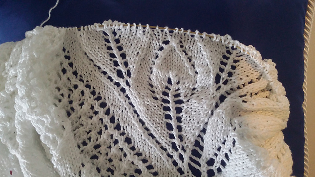 Ravelry: EvaElisabethM's Hannelore shawl