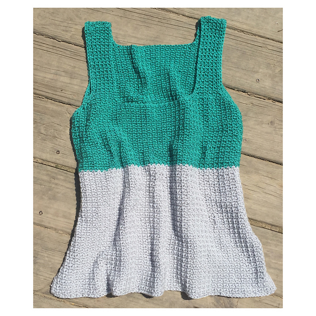Ravelry: Jade Tank pattern by Eva Pack