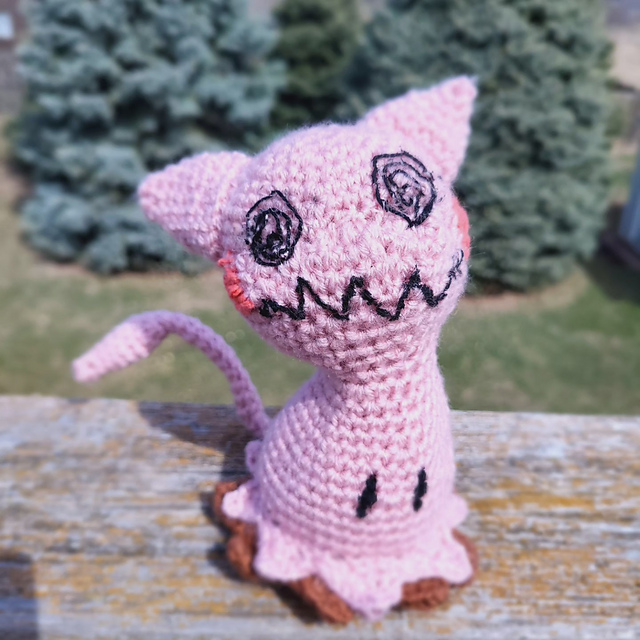 Ravelry: Mimikmew pattern by Jordan Fluit