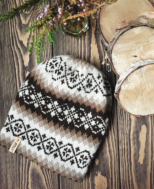 Ravelry: Twix beanie pattern by EVVASH