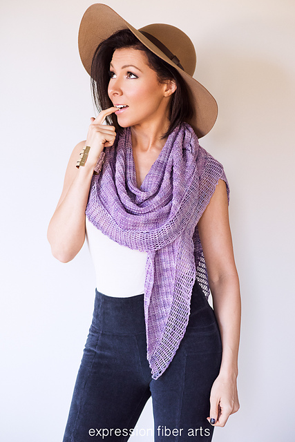 Ravelry: Della pattern by Expression Fiber Arts