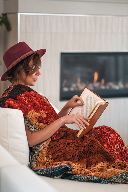 Ravelry: Hearthside pattern by Jane Vanselous