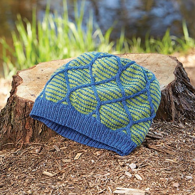 Ravelry: Inverness Hat pattern by Jennifer Raymond