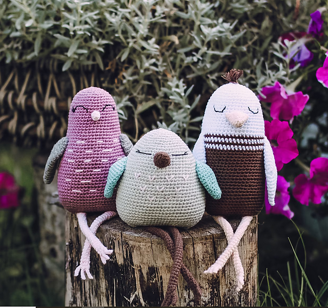 Ravelry: Garden Birds pattern by Kristina Tsvikevich