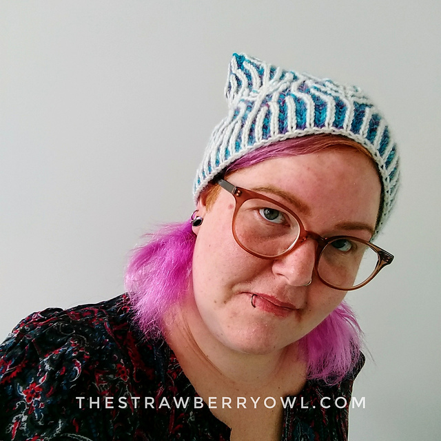 Ravelry: FaeTeardrop's Cat in the Violets