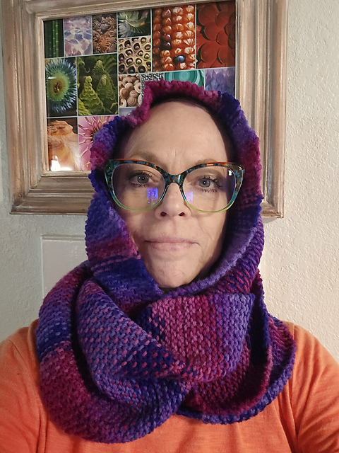 Ravelry: Hooded Slip Stitch Cowl pattern by Linda Slack