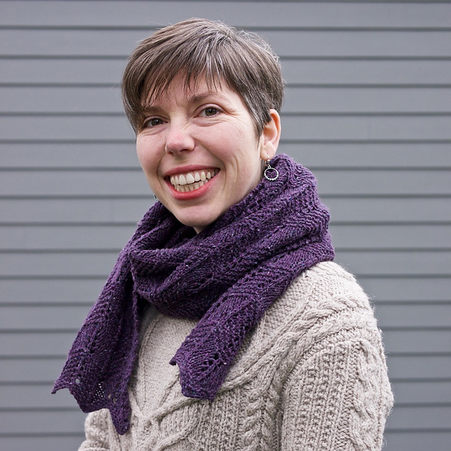 Ravelry: Mrs. Skerrett pattern by Emily Devlin