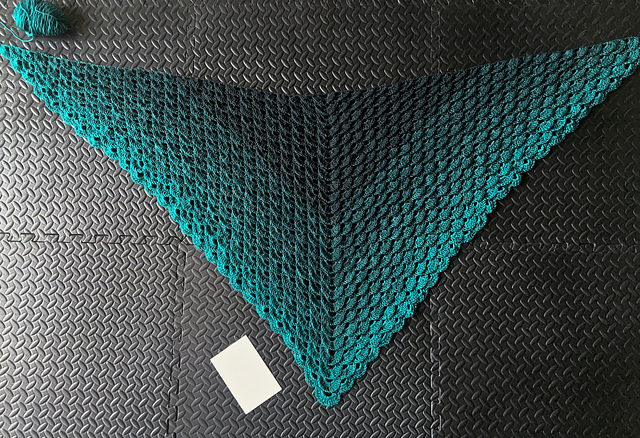 Ravelry: FauxLeo's Mome Rath Shawl