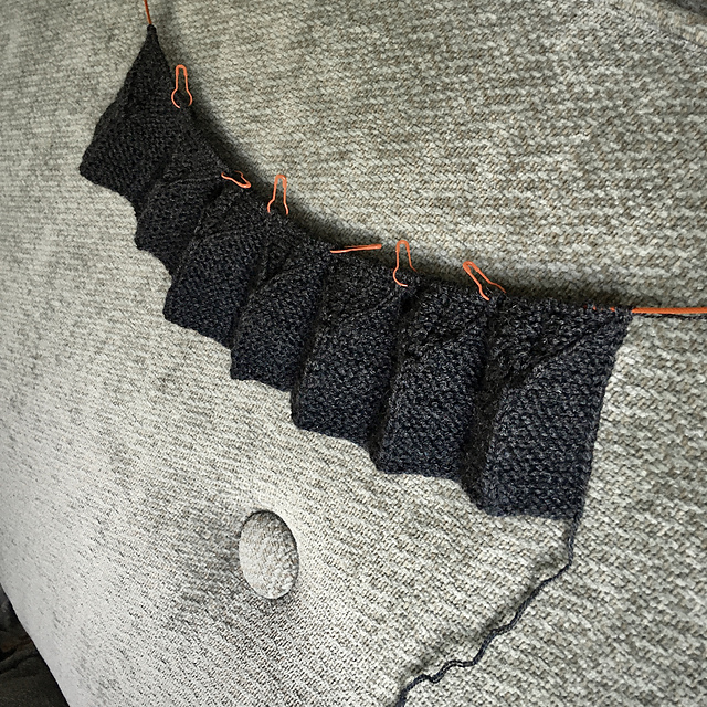 Ravelry: FauxLeo's Origami Shawl