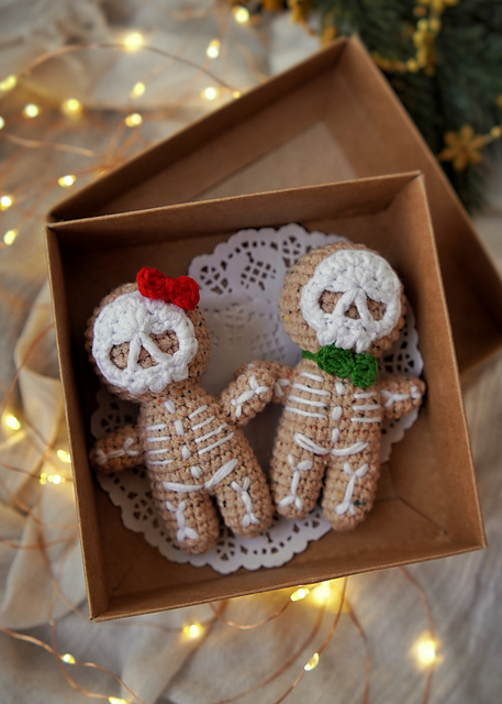 Ravelry: Mr. Gingerbones pattern by Svitlana Hurova