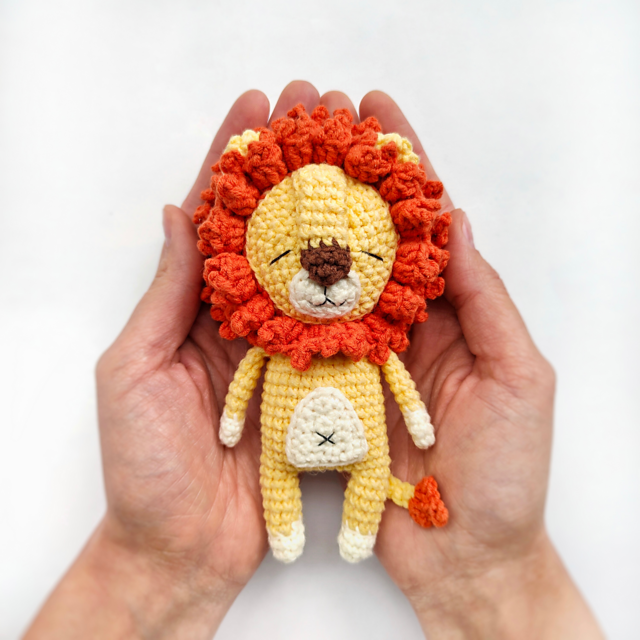 Ravelry: Sammy the Lion pattern by Svitlana Hurova
