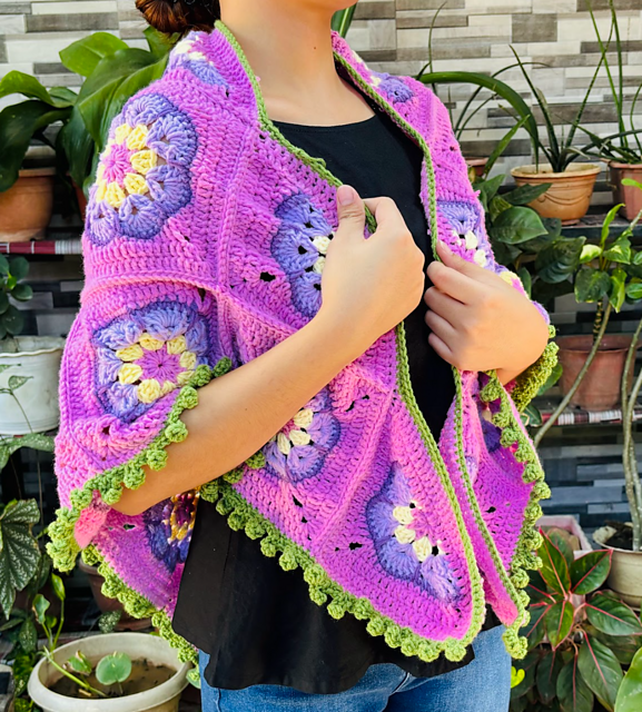 Ravelry: Magical Garden Shawl pattern by Femke Keegstra