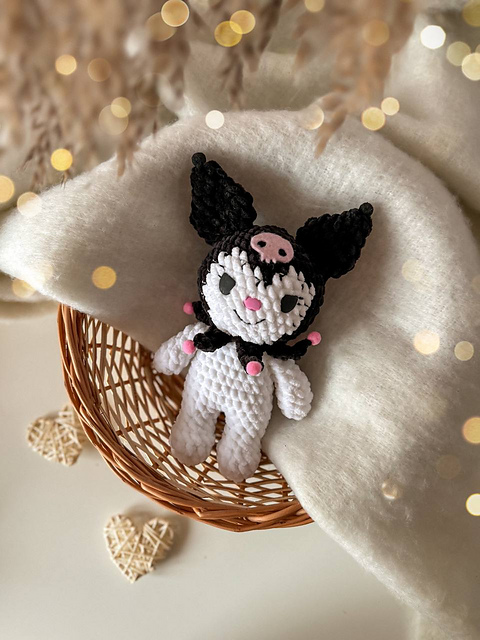 Ravelry: Kuromi pattern by Yelyzaveta Ahruts