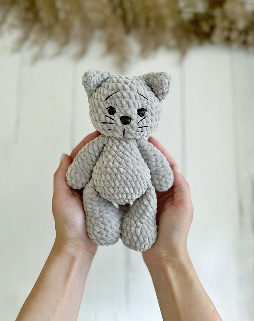 Ravelry: Kitten Tim pattern by Yelyzaveta Ahruts