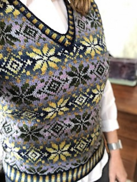 Ravelry: Storm Over Taos pattern by Janine Bajus