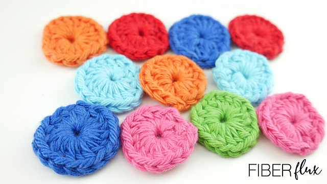 Ravelry: Easy Buttons pattern by Fiber Flux / Jennifer Dickerson