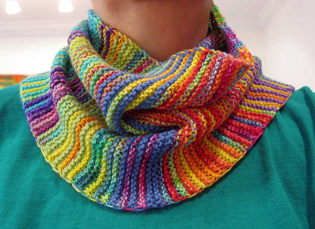 Ravelry: Simon Cowl pattern by Melody Johnson