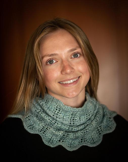 Ravelry: Feather Lace Cowl pattern by Fran Jepperson