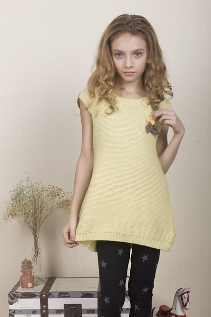 Ravelry: Sacheal Yellow Tunic pattern by Filatura Di Crosa Italia s.r.l.
