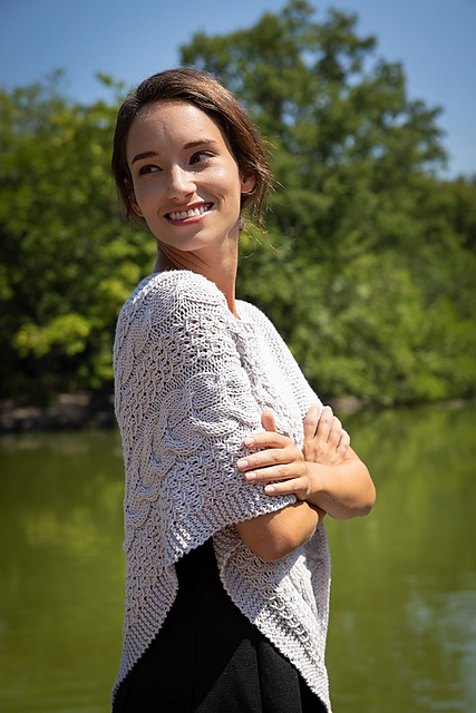 Ravelry: Desiree poncho pattern by Filatura Di Crosa Italia s.r.l.