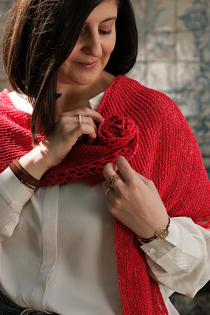Ravelry: Clavel pattern by Filipa Carneiro